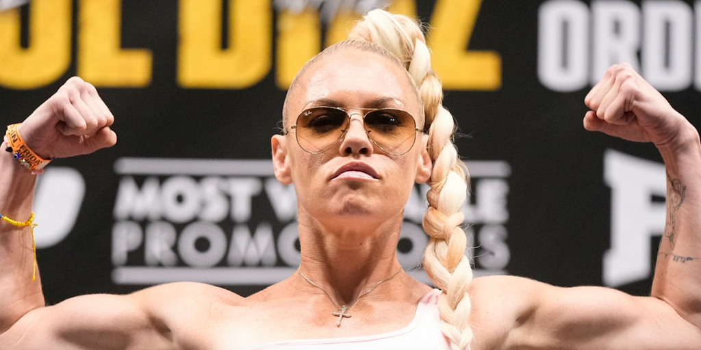 Professional boxer Heather Hardy was seen wearing gold Ray-Ban Aviator ...
