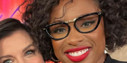 Jennifer Hudson glasses worn on the Jennifer Hudson Show 18th October 2023