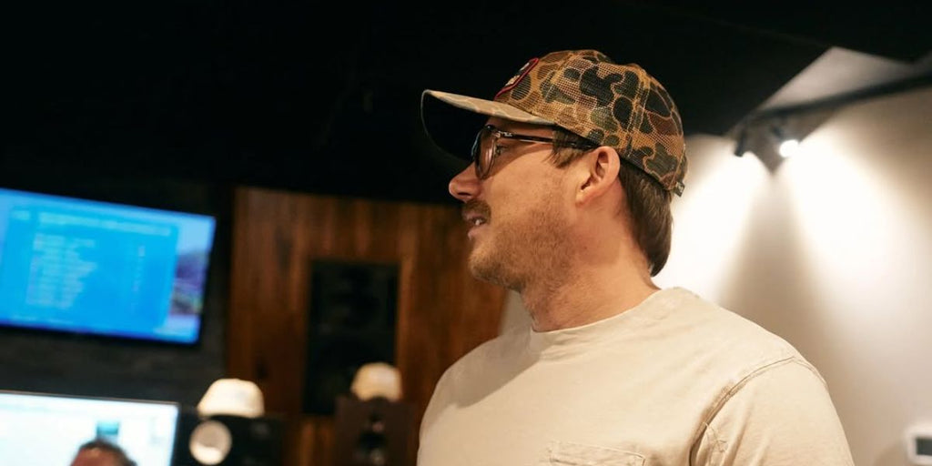 Morgan Wallen was seen wearing black Ray-Ban Leonard RB 2193 901/31 ...