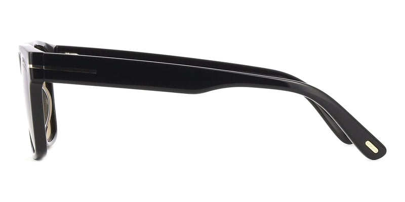 tom-ford-calder-tf1205-01h-polarised-hd-3_800x.jpg?v=1745320853